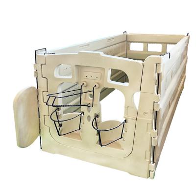 China Indoor HDPE Plastic Calf Hutch for sale