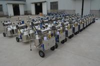 China Vacuum Pump Milking Machine-Double Bucket for sale