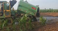 China Cow Cattle Manure Collector-Diesel Engine for sale