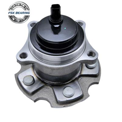 China Automobile Parts 42450-28030 Rear Wheel Hub Bearing Toyota Parts for sale