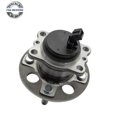 China High Precision 52750-C8000 Rear Wheel Hub Unit Bearing Shaft Head For Hyundai I20 GB for sale