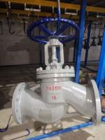 China Manual ANSI 150lb/300lb/600lb CF8/CF8m Flanged Stainless Steel Through Way Globe Valves for sale