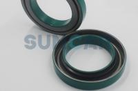China RE59810 Crankshaft Oil Seal For John Deere 2254 710G 120 160C 410E for sale