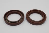 China 4176958 Oil Seal Hitachi Parts CX350DR EX200 EX200K EX220 KH100D KH125-3 D  RX2000 for sale