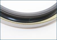 China 07012-50095 0701250095 Oil Seal For Komatsu Bulldozer Service Kit Power Train D65EX/PX/WX-16 D65EX/PX-17 for sale