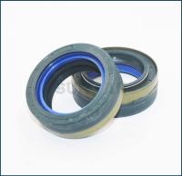 China L110233 T116820 Combi Oil Seal For John Deere Backhoe Loader Front Axle Housing 210LJ 300D 410D 310K 210C 315C 410E/C for sale