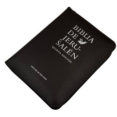 China Mini Hardcover Bible with Zipper Binding Pocket Size 28gsm Bible Paper for sale