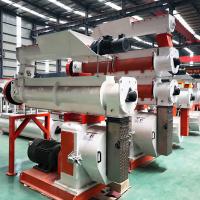 China 2mm To 14mm Animal Feed Extruder Machine SZLH Cattle Feed Pelletizer for sale