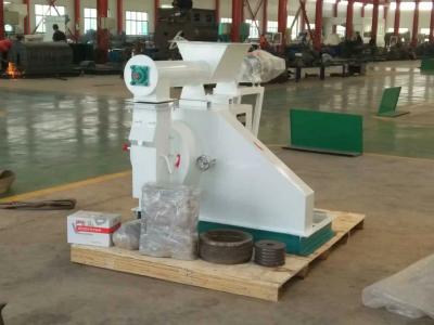 China Livestock Animal Feed Pellet Machine 5 TPH Mill Carbon Steel for sale
