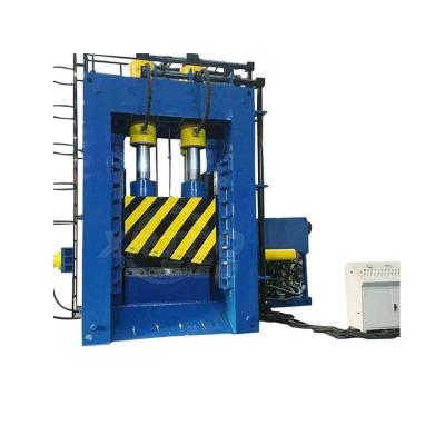 China 5-7TPH Gantry Shear Metal Iron Hydraulic Cutting Machine with 1600-1800mm Blade Length and 10-15t/h Capacity for sale