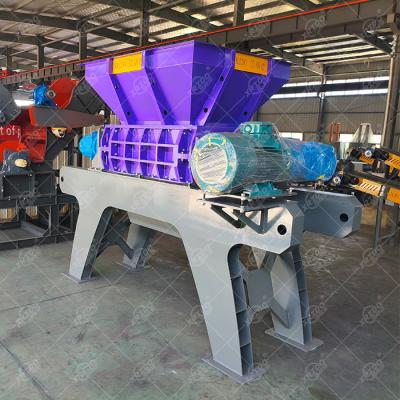 China Xrido AT-TS 2-3 T/D Waste Tire Shredder Machine 55kW for Rubber Recycling for sale