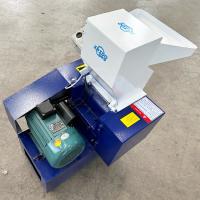 China 1300 kg/h Plastic Crusher Shredder for PVC PET ABS PP/PE Recycling with 220V/380V/415V Voltage Options for sale