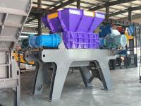 China Double Shaft Metal Shredder 200-2200mm Input 1-10cm Output for Car Shell Scrap for sale
