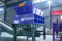 China Double Shaft Metal Shredder 200-2200mm Input Size 1-10cm Output 1800x1206mm Chamber for sale