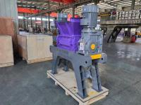 China Heavy Duty Fabric Shredder Machine Double Shaft 300-22000 kg/h Custom Color for sale
