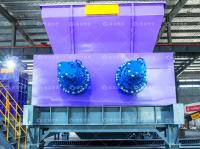 China Heavy Duty Double Shaft Metal Shredder 200-600mm Blade Customizable 11-320kW for sale