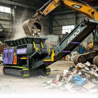 China Double Shaft Tracked Mobile Shredder 200-2200mm Input for Bulky Waste Furniture for sale