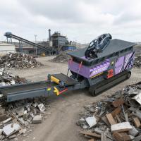 China Industrial Crawler Shredder Machine 20 Ton Per Hour Stainless Steel Scrap Metal Shredder for sale