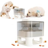 China Multifunction  Food Catapult Pet Slow Feeder Spiller Fun for sale