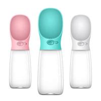 China ABS PC Foldable Dog Water Bottle 550ml Pets Water Dispenser For Pet Drinking for sale