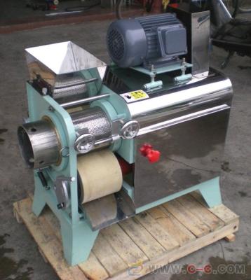 China Bone Separator Fish Deboning Machine Fish Bone Removing Machine Meat Processing for sale
