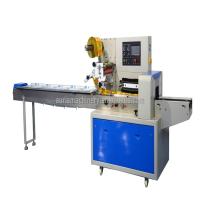 China Lollipops Automatic Food Packing Machine Mooncake Horizontal Pillow Packing Machine for sale