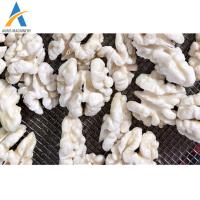 China Electric Soybean Peeling Machine 200kg/H Wet Peanut Saparating Machine for sale