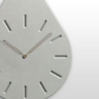 China Teardrop Black 5mm Mdf Wall Clock Home Decoration Silent Wall Clock for sale