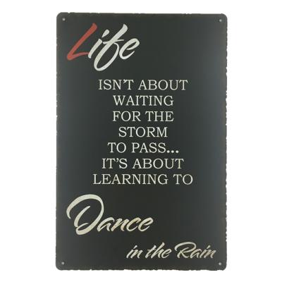 China Retro Decorative Wholesale Custom Design Vintage Beauty Women Tin Metal Sign for sale