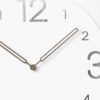 China Advanced Vogue Exquisite Wall Art Clock European Circular Silent Home Decorative Wall Clocks For Living Room for sale