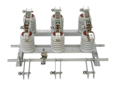 China 10kV Ceramic MV Disconnect Switch 630A Medium Voltage Disconnect Switches With Earthing Switch for sale