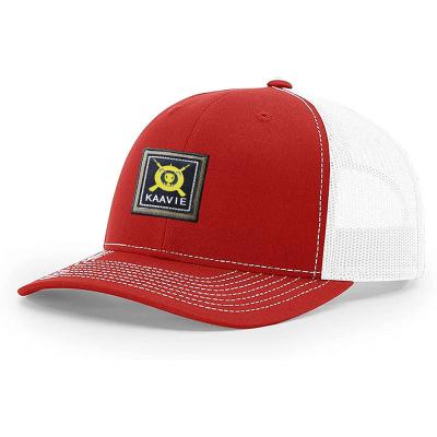 China Custom Embroidered Logo 6 Panel Trucker Mesh Cap Distressed Baseball Hat for Adults for sale
