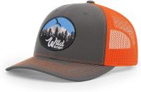 China Two Tone 6 Panel Trucker Hats Plain Vintage Embroidered Printed Logo for sale