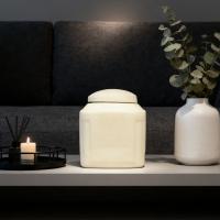 China Custom Design Biodegradable Funeral Urn Beige Color European Style Natural Return for sale
