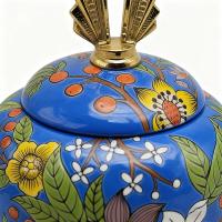 China Decorative Ceramic Jars Ceramic Storage Jar with Lid Blue Floral Pattern Gold Handle for sale