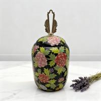 China Custom Design Vintage Style Ceramic Storage Jar Floral Pattern With Gold Lid for sale