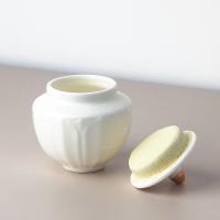 China Ceramic Jars Giftable White Canister Gold Accent Wholesale for sale