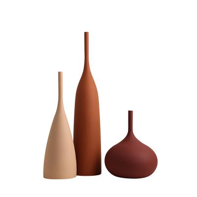 China Sandblasted Decorative Vase with Sculptural Shape for sale