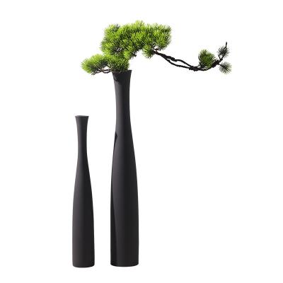 China Minimalist Wire-Drawn Vase for Modern Home Decor for sale