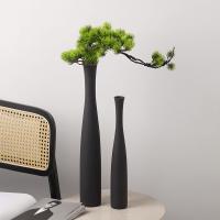 China Minimalist Wire-Drawn Vase for Modern Home Decor for sale