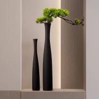 China Minimalist Wire-Drawn Vase for Modern Home Decor for sale