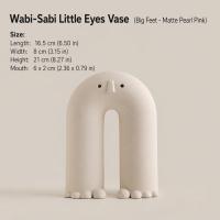 China Sculptural Ceramic Face Vase for Minimalist Interiors for sale