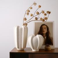 China Starfruit Multi-Petal Vase for Modern Home Decor for sale