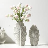 China Nordic Leaf Vase for Modern Home Decor for sale