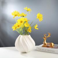 China Ripple Texture Ceramic Vase for Modern Home Decor for sale