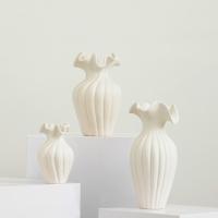 China Ruffled Rim Ceramic Vase for Modern Home Decor for sale