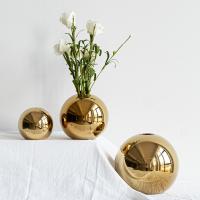 China Gold Mirror Sphere Vase for Modern Home Decor for sale