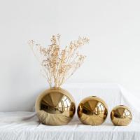 China Gold Mirror Sphere Vase for Modern Home Decor for sale