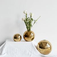 China Gold Mirror Sphere Vase for Modern Home Decor for sale
