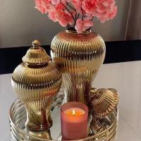 China Decorative Ceramic Ginger Jar with Gold Lines for sale